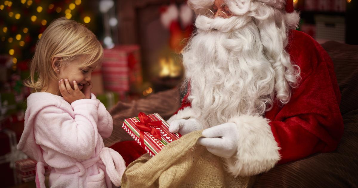 Santa Claus, the Star, the Baby - Who is the Christmas Giver? :: Polska ...